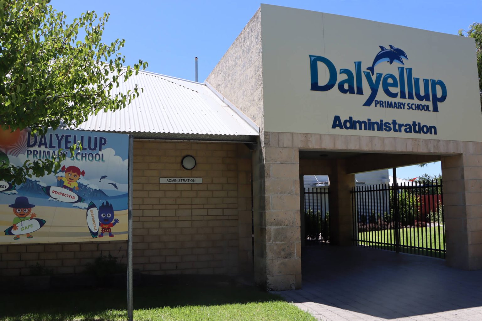Kindergarten pilot begins as record number of students start school ...